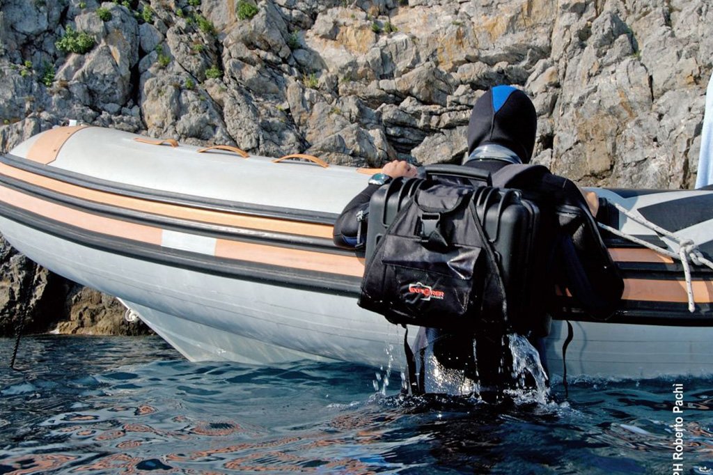 Gear Boxes Explorer Cases | Dive.VENTURES – tagged "Gear Box"